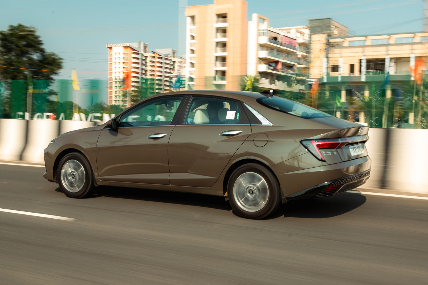 Fuel Efficiency Comparison: Hyundai Verna Turbo DCT vs Skoda Slavia And ...