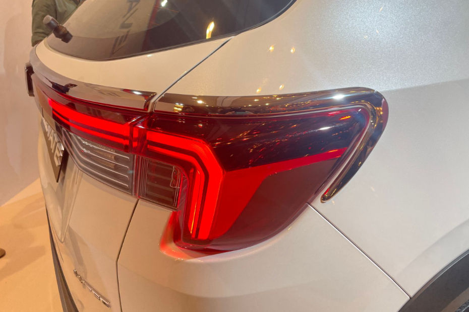 Honda Elevate SUV's Exterior Detailed In 10 Images | CarDekho.com