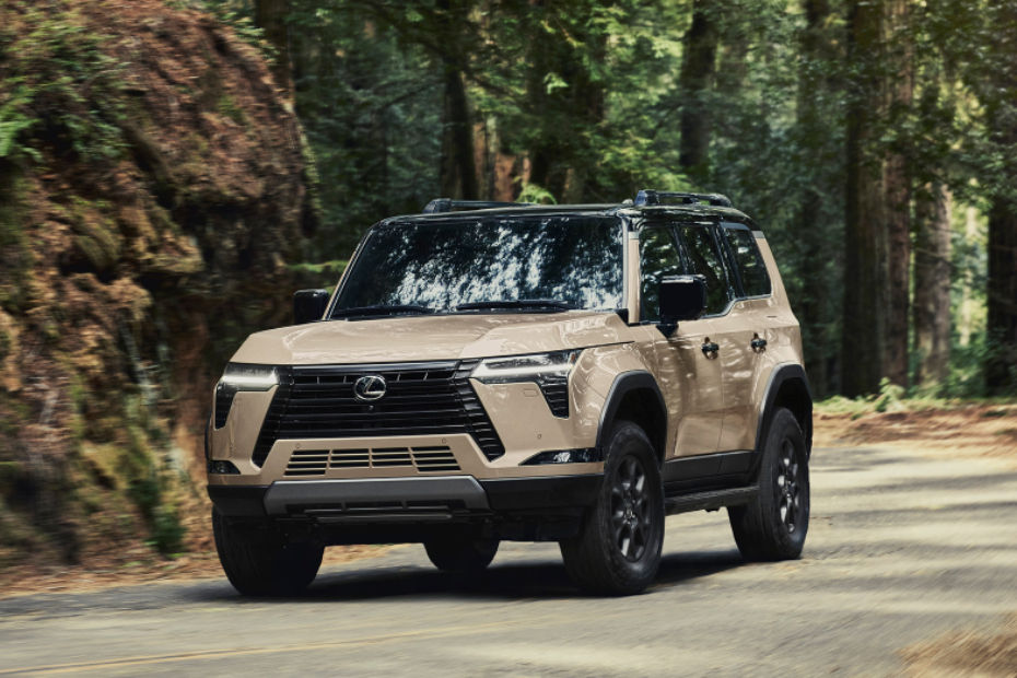 All-New Third-Gen Lexus GX Unveiled Globally | CarDekho.com
