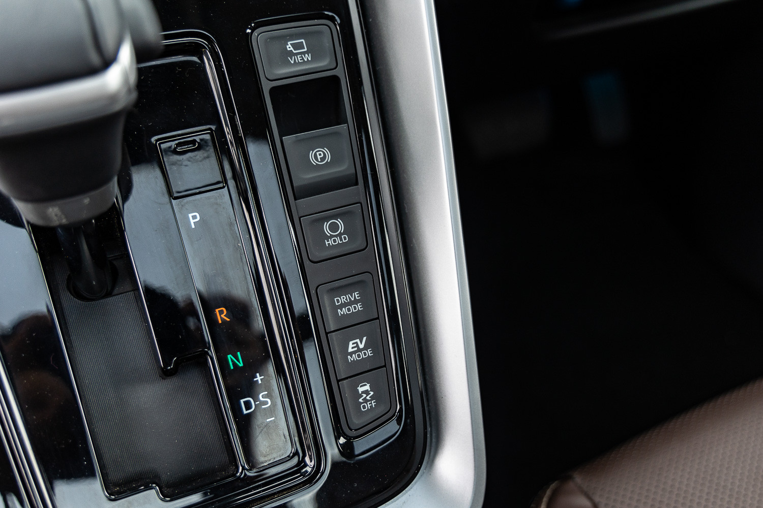 Maruti Invicto To Be The First Model From The Carmaker To Get These 10 ...