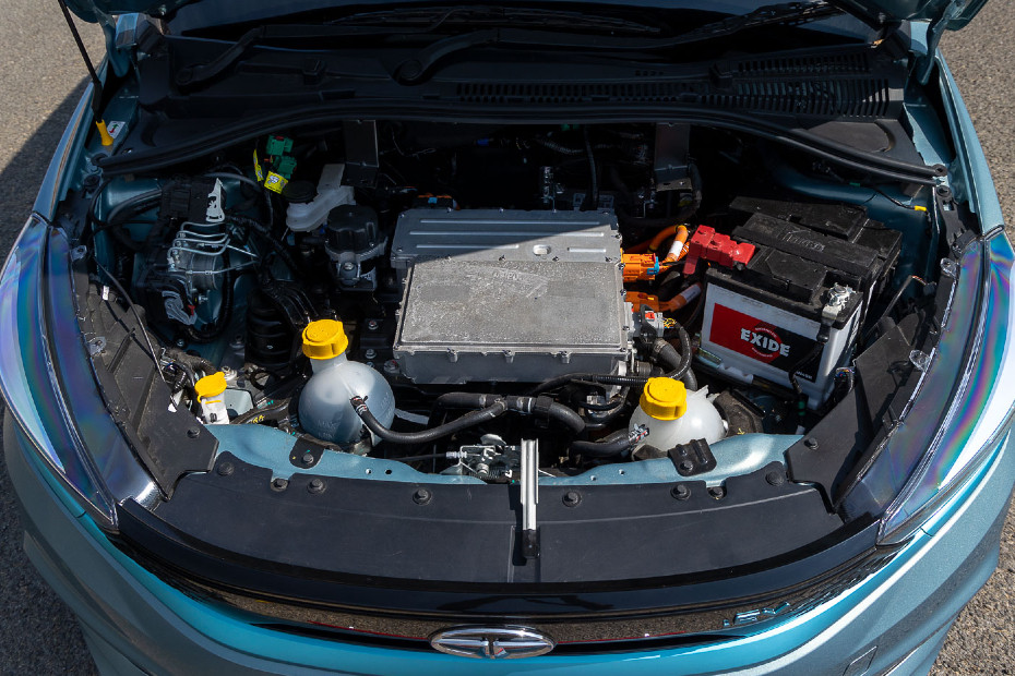 Tata Tiago EV Real-world Charging Test From 10 To 100 percent ...