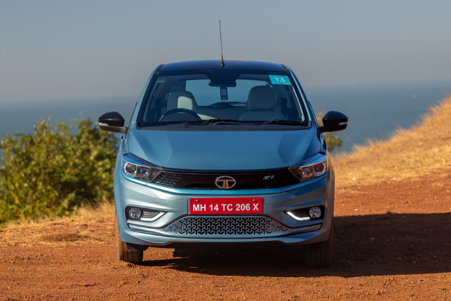 Watch: Tata Tiago EV vs Citroen eC3 - Battery Drain Test From AC Use ...