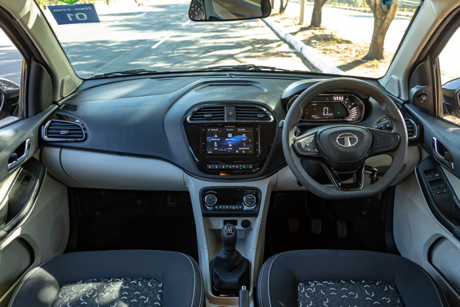 Tata Tiago Is Now 5,00,000 Happy Customers Strong! | CarDekho.com