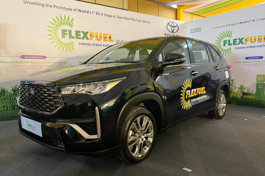 Toyota Innova Hycross BS6 Phase 2-Compliant Flex-Fuel Strong-Hybrid ...