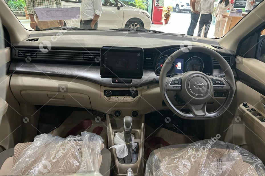Toyota Rumion Reaches Dealerships; Deliveries To Begin On September 8 ...