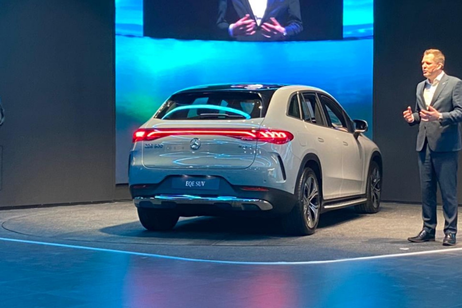 Mercedes-Benz EQE SUV Launched At Rs 1.39 Crore | CarDekho.com