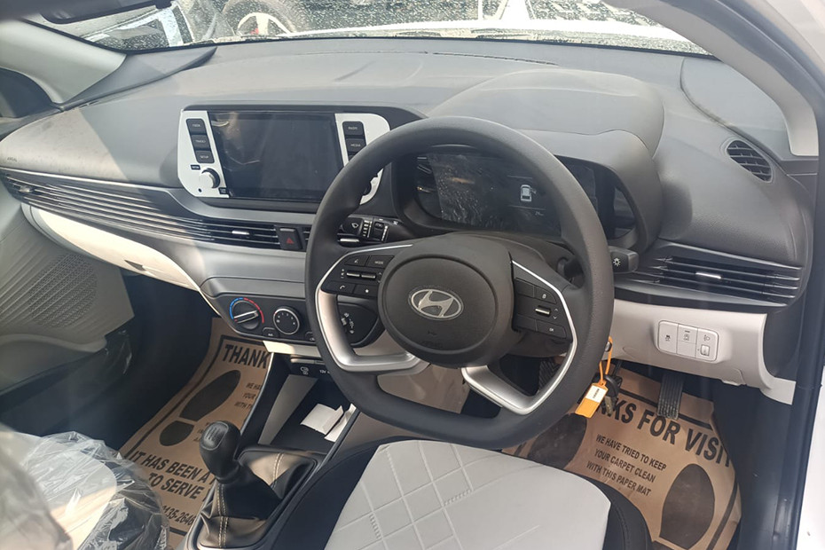 2023 Hyundai i20 Magna Variant Detailed In 5 Images | CarDekho.com