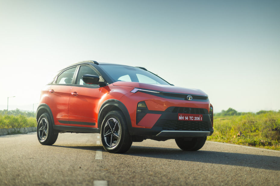 2023 Tata Nexon Creative vs Creative Plus: Design, Features, Powertrain ...