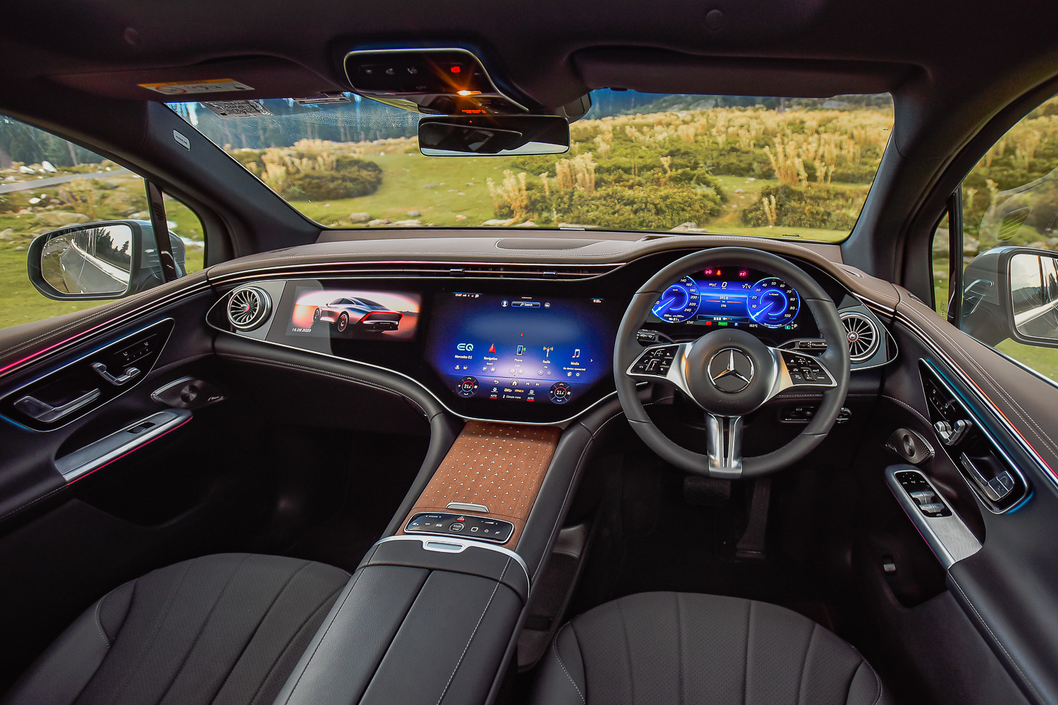 Watch: Here’s How To Open The Boot Of The New Mercedes-Benz EQE ...