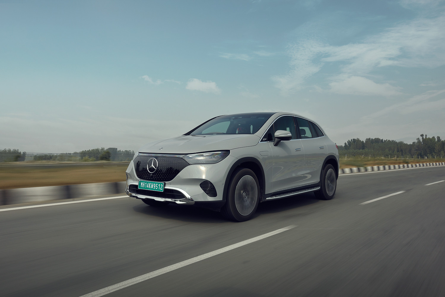 Watch: Here’s How To Open The Boot Of The New Mercedes-Benz EQE ...