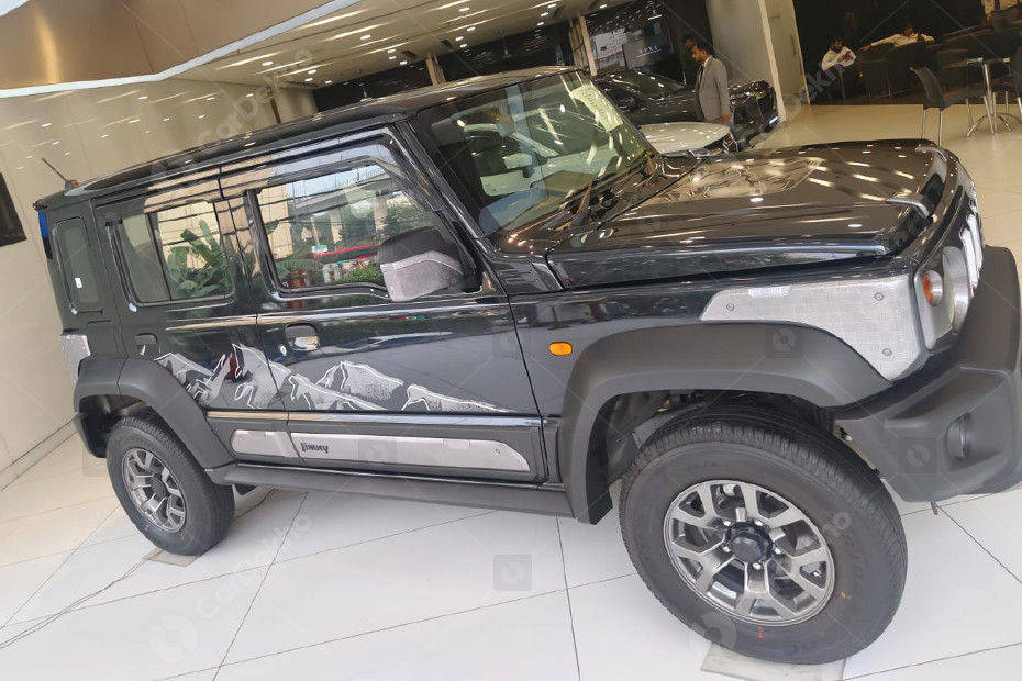 Maruti Jimny Thunder Edition Explained In 9 Images | CarDekho.com