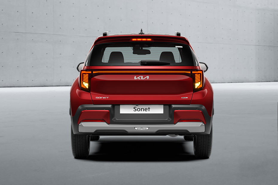 Kia Sonet New vs Old: Exterior, Interior, Engines, And Features ...