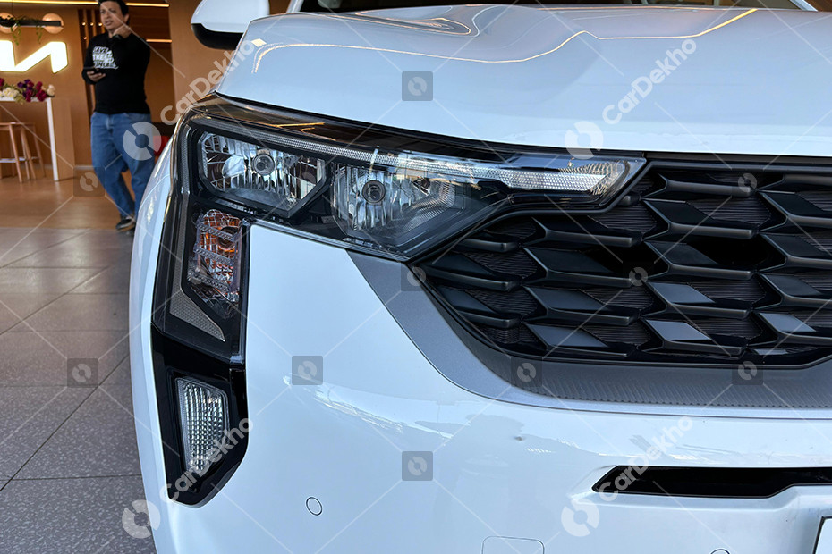 2024 Kia Sonet HTK Variant Detailed In 10 Images | CarDekho.com