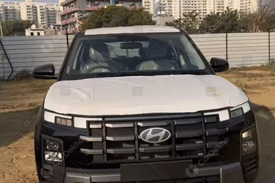 2024 Hyundai Creta E Variant Detailed In 5 Images | CarDekho.com