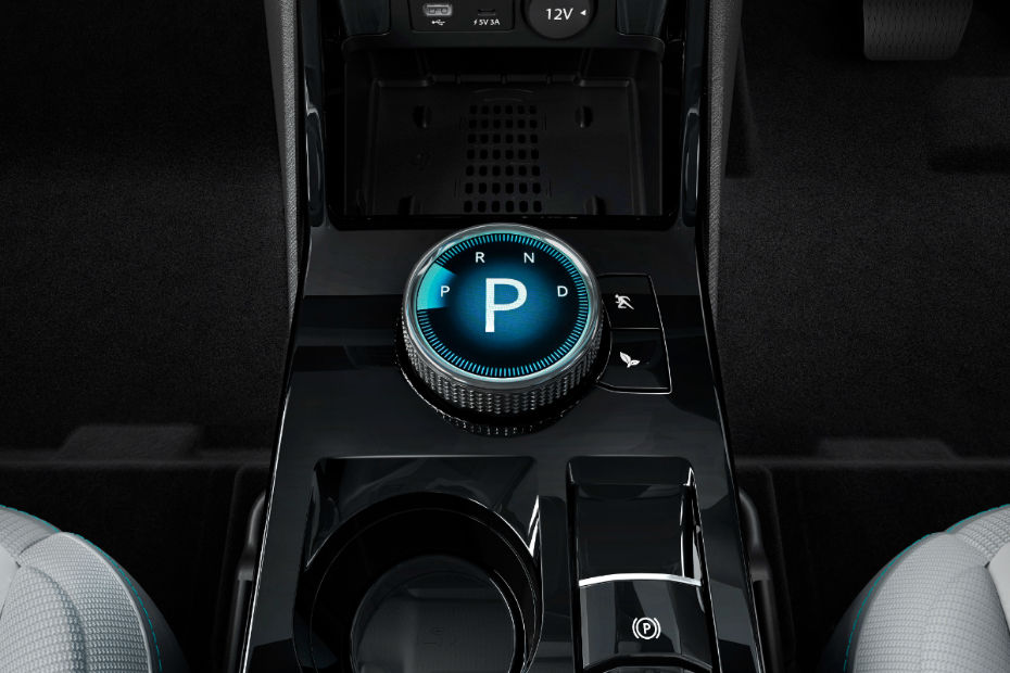 Tata Punch EV vs Tata Punch ICE (Internal Combustion Engine): In Pics ...