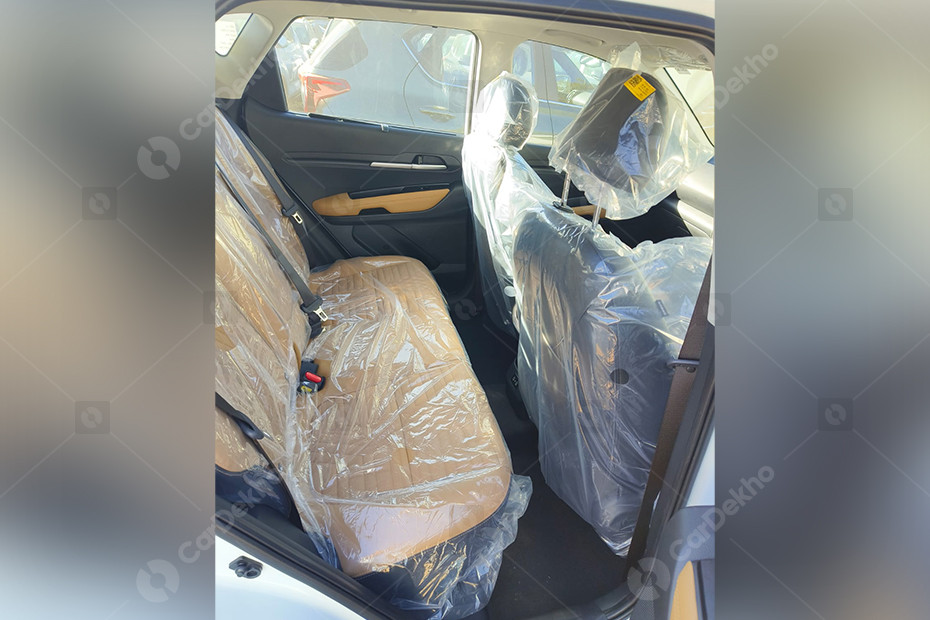 Kia Sonet Facelift HTX Variant Detailed In 6 Images | CarDekho.com