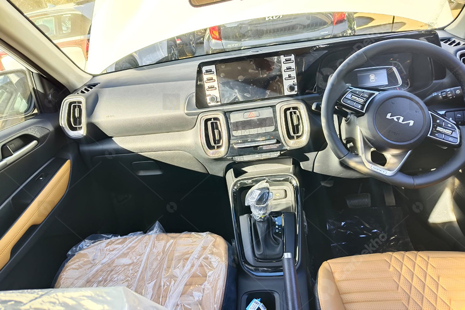Kia Sonet Facelift HTX Variant Detailed In 6 Images | CarDekho.com