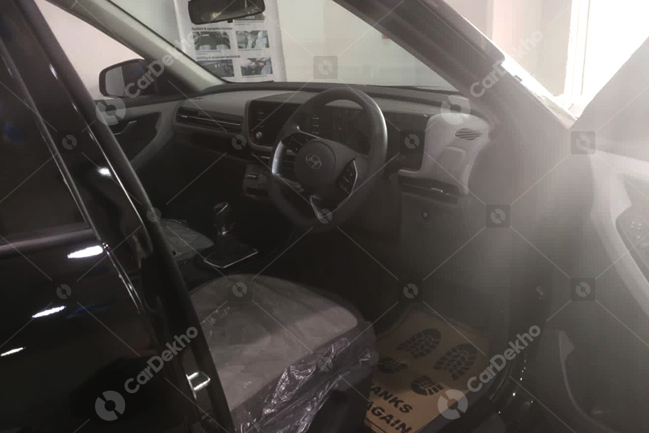 Hyundai Creta Mid-spec S(O) Variants Detailed In 8 Images | CarDekho.com