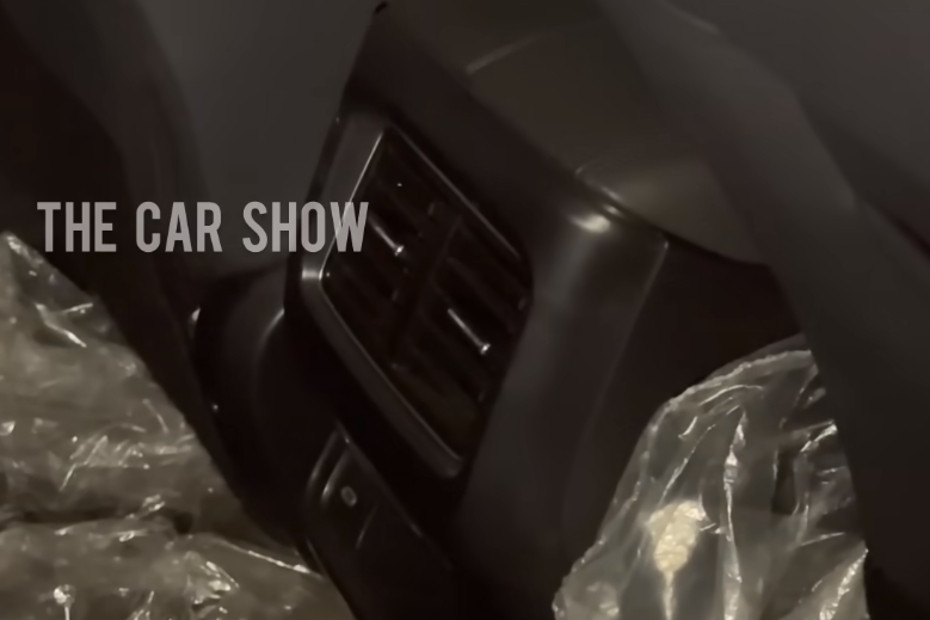 10 Features The 5-door Mahindra Thar Will Get Over 3-door Thar: Sunroof ...