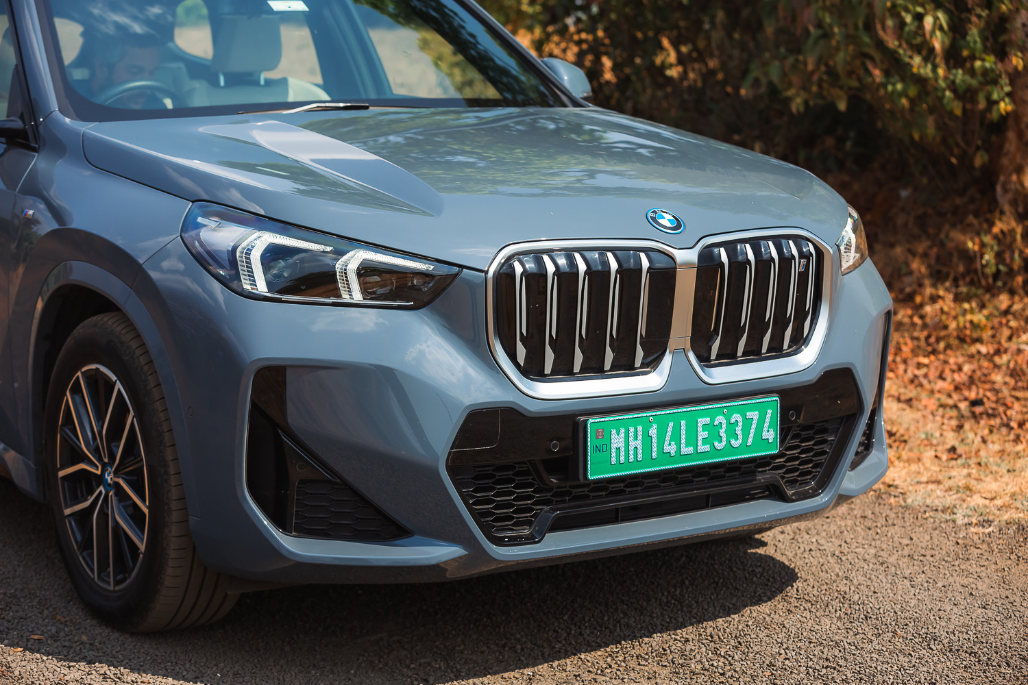 BMW iX1 Price - Features, Images, Colours & Reviews