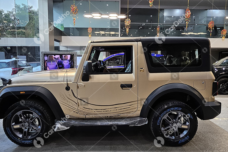 Mahindra Thar Earth Edition Detailed In 5 Images: Design, Features ...