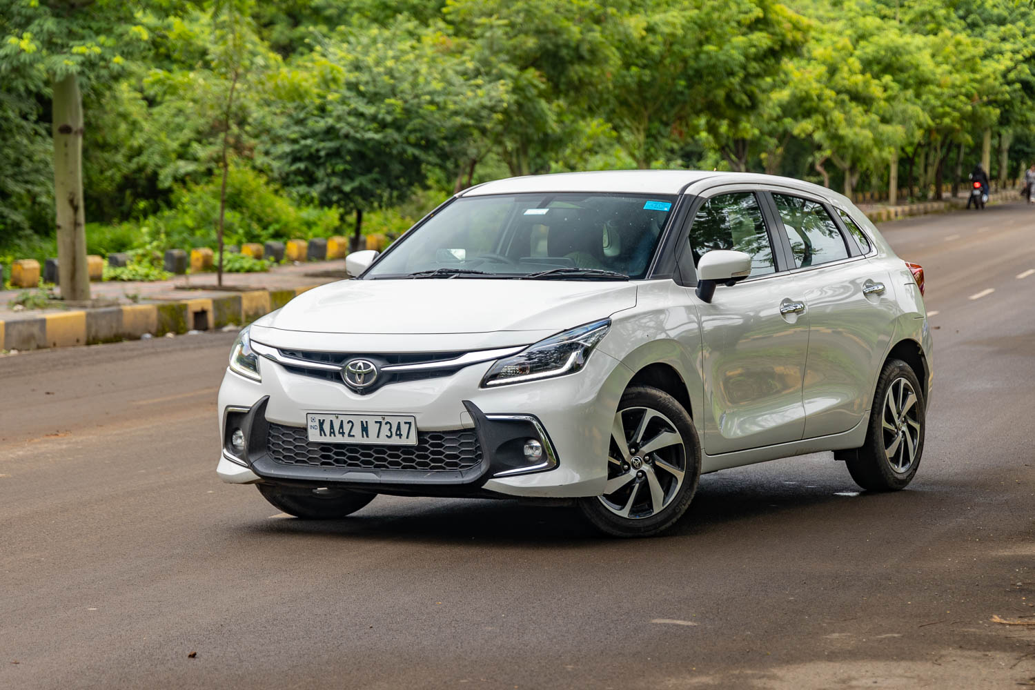 Toyota Glanza Price - Features, Images, Colours & Reviews