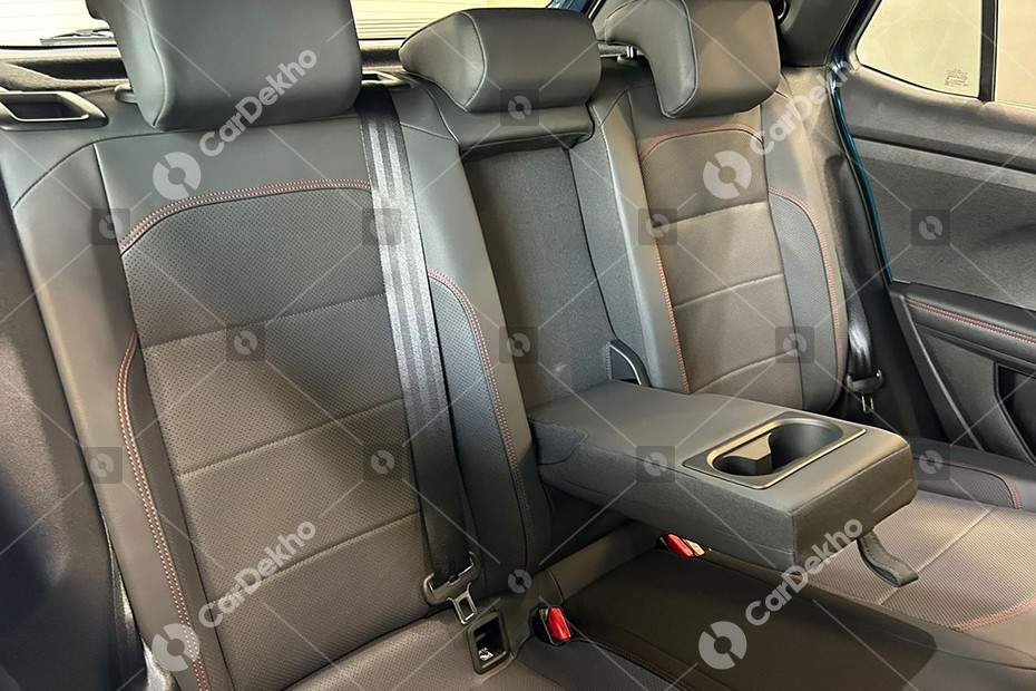 Volkswagen Taigun GT Plus Sport Detailed In 10 Images | CarDekho.com