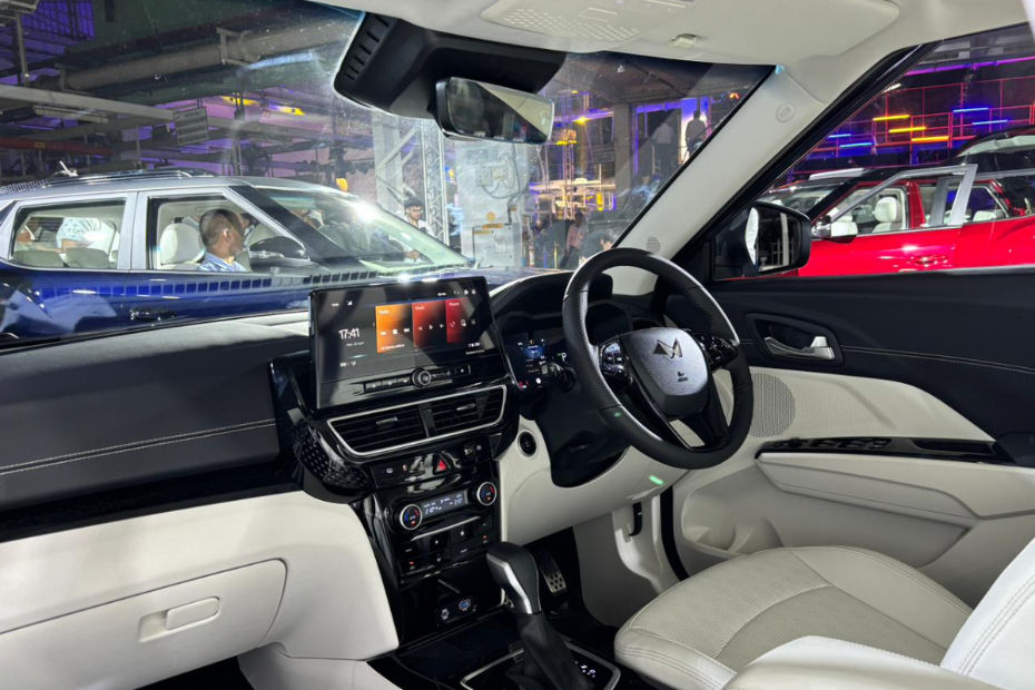 Mahindra XUV 3XO (XUV300 Facelift) Launched, Prices Start At Rs 7.49 ...