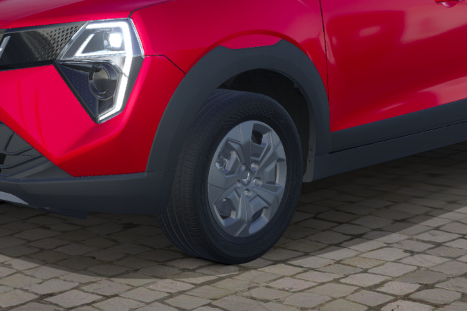 Mahindra XUV 3XO Variant-wise Features Detailed | CarDekho.com