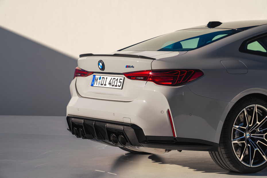 2024 BMW M4 Competition M xDrive Launched At Rs 1.53 Crore In India ...