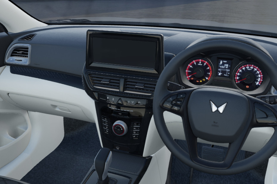 Mahindra XUV 3XO MX2 Pro Petrol vs Tata Nexon Smart Plus Petrol ...