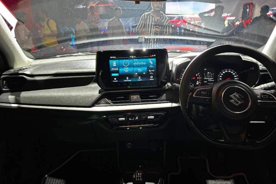 2024 Maruti Swift vs Hyundai Grand i10 Nios: Specifications Compared ...