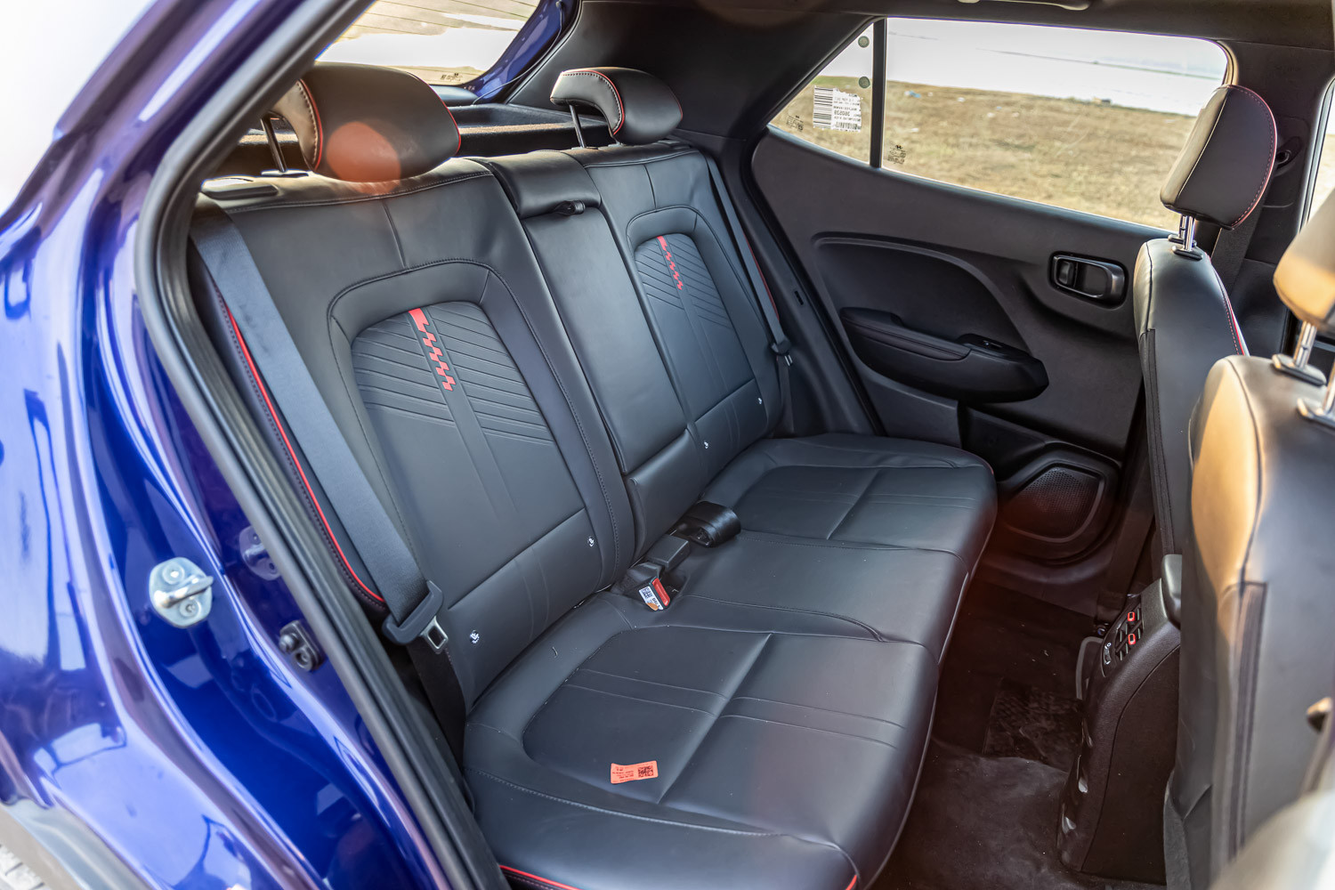 Hyundai Venue N Line Price - Features, Images, Colours & Reviews