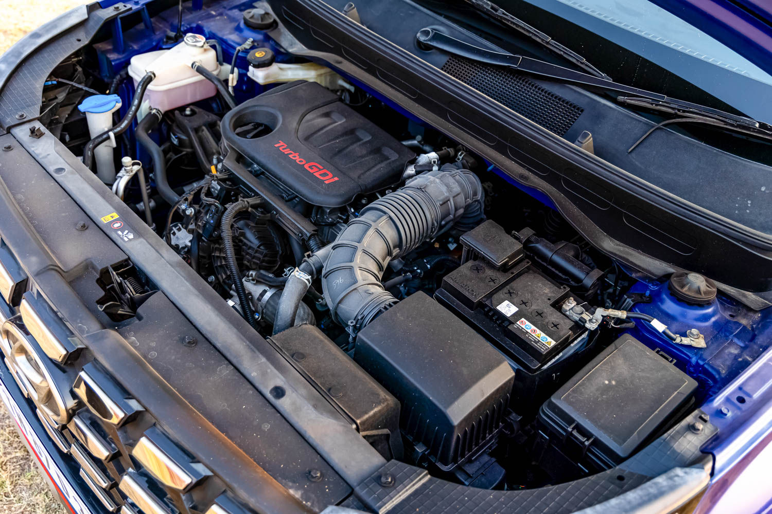 Hyundai Venue N Line Price - Features, Images, Colours & Reviews