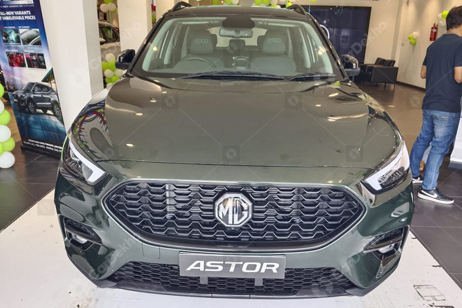 MG Astor 100-Year Limited Edition Detailed In 10 Images | CarDekho.com