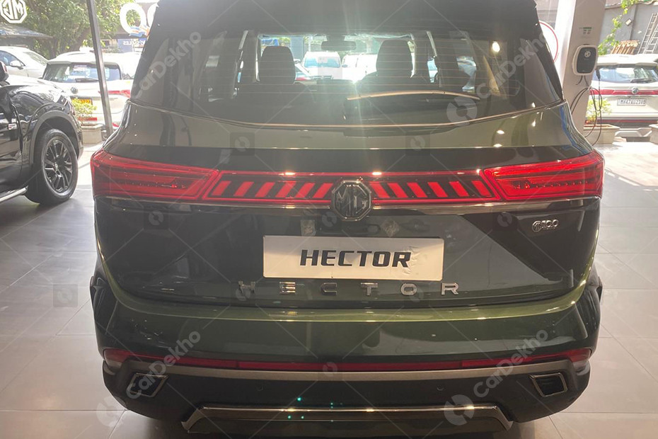 MG Hector 100 Year Limited Edition Detailed In Images | CarDekho.com