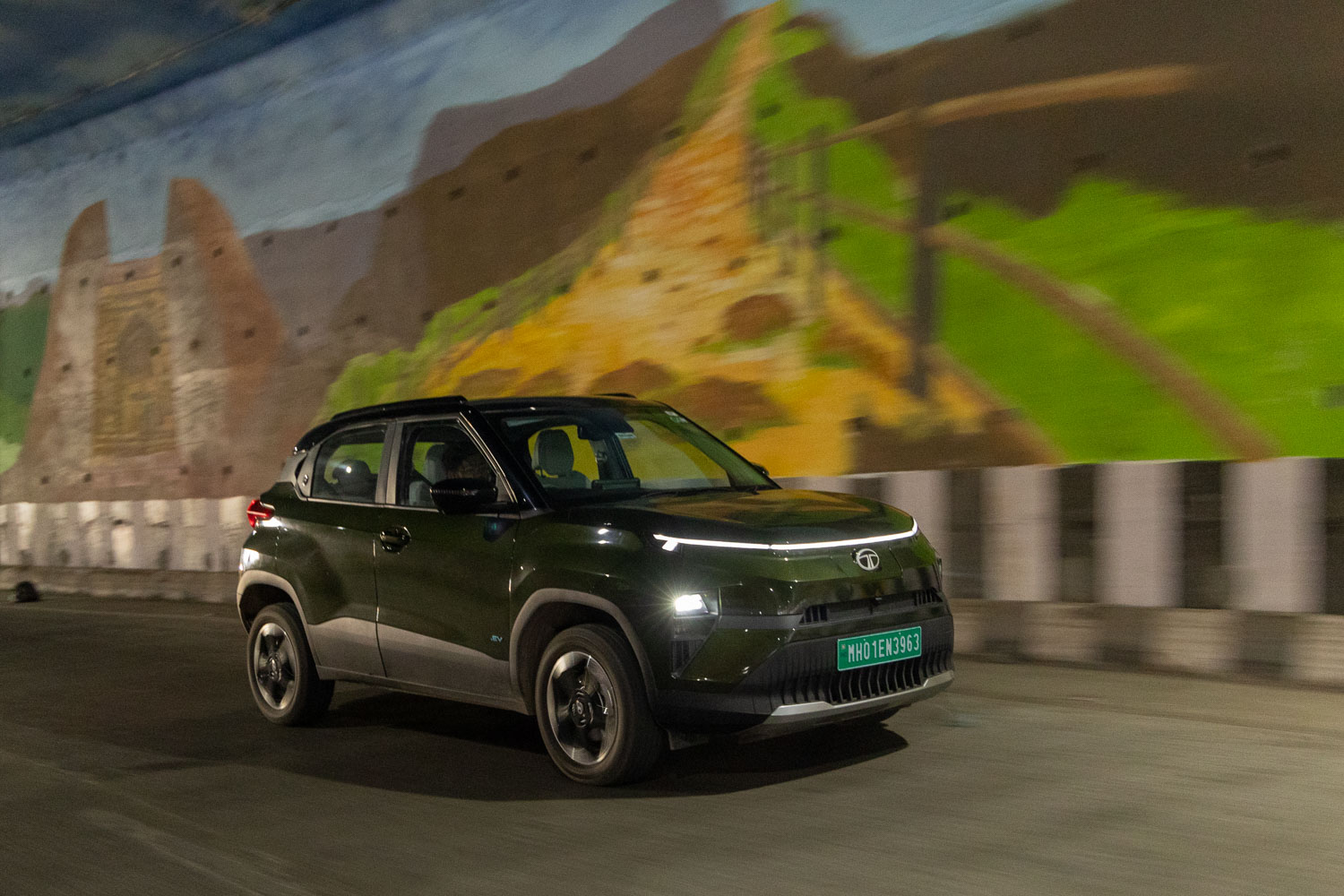 Tata Punch EV Driven: Pros And Cons | CarDekho.com