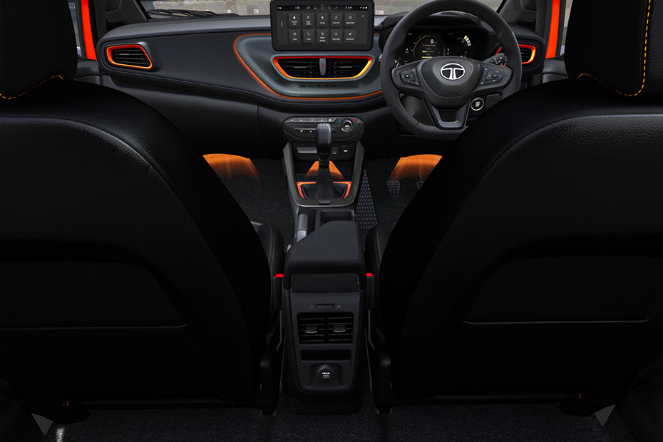 Tata Altroz Racer R2 Variant Explained In 7 Images | CarDekho.com