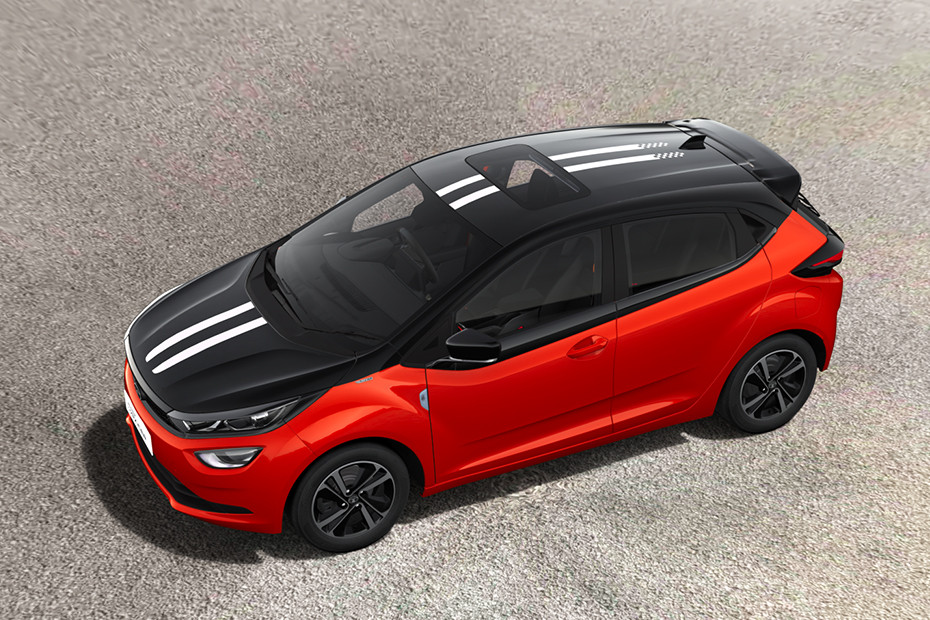 Tata Altroz Racer R2 Variant Explained In 7 Images | CarDekho.com