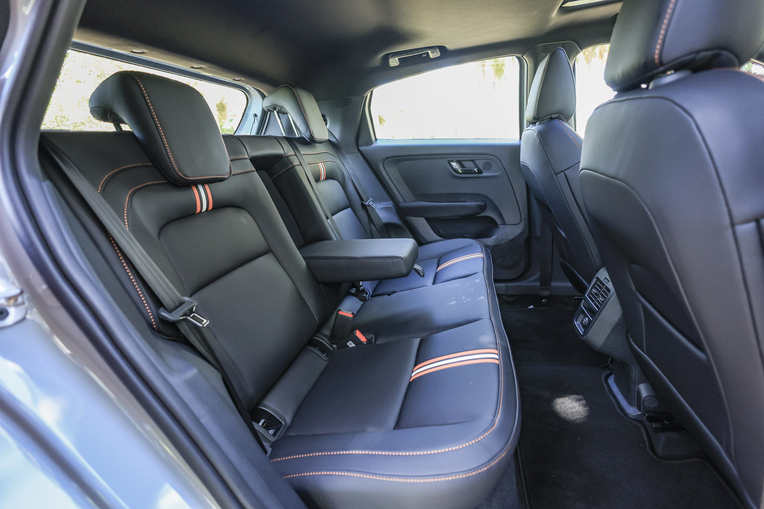 Tata Altroz Racer Exterior And Interior Detailed In 15 Images ...