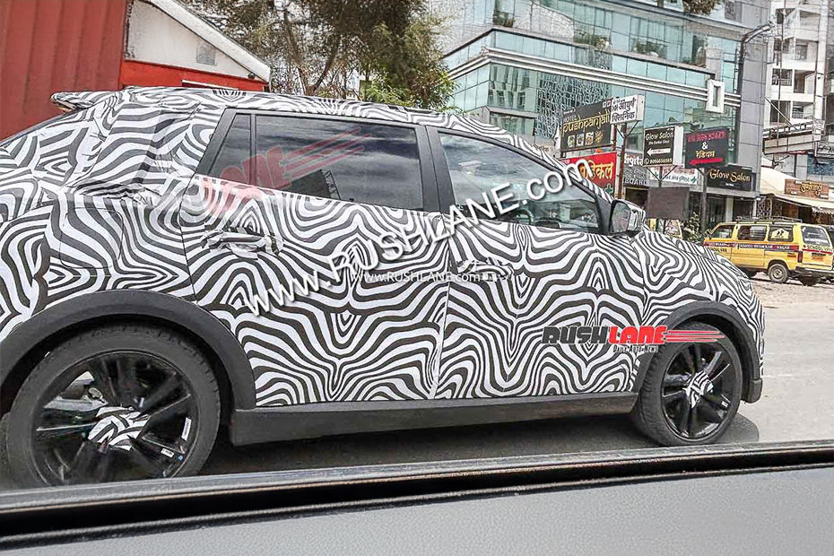 VinFast VF e34 Electric SUV Seen On Test Again In India, 360-degree ...
