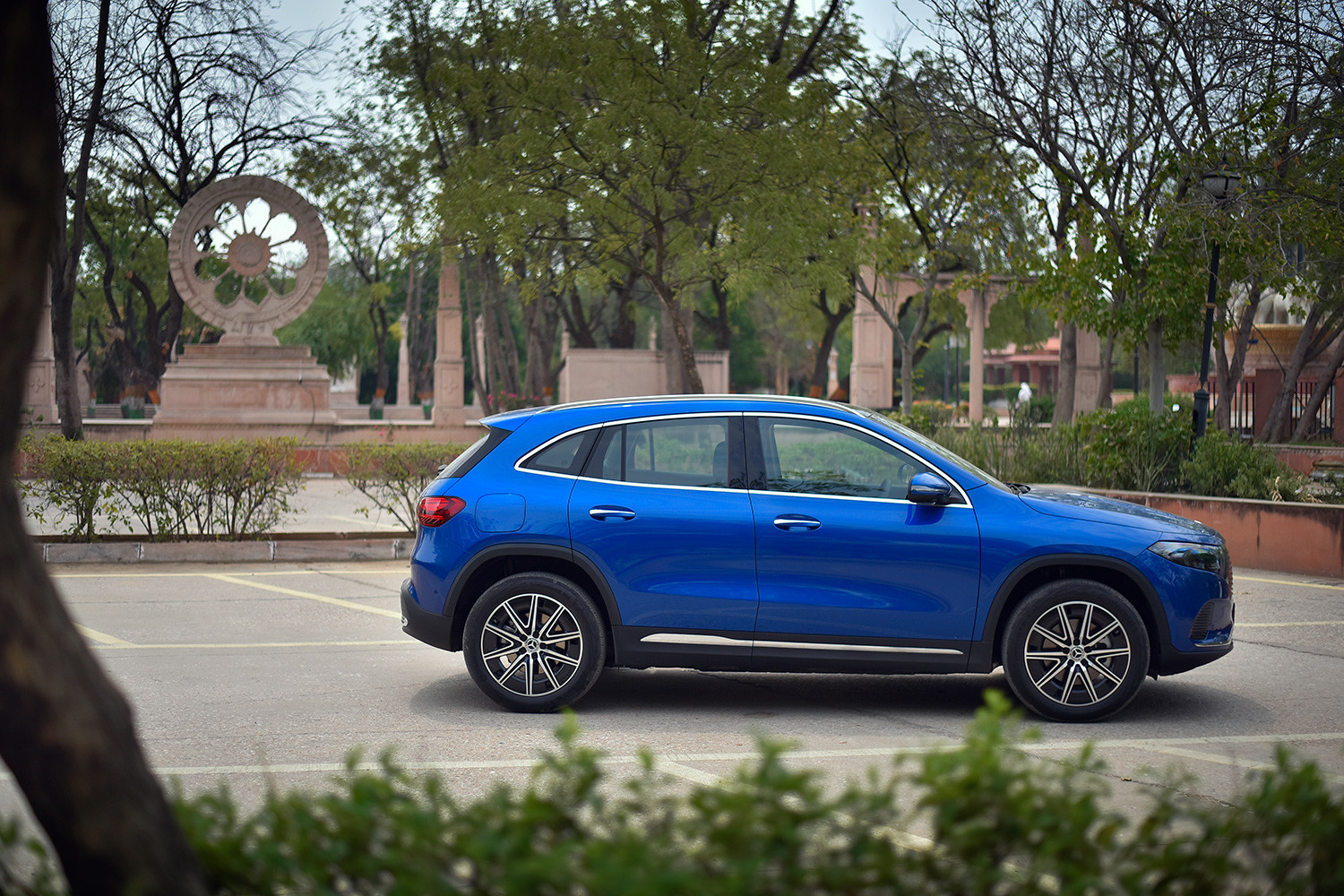 Mercedes-Benz EQA Price - Features, Images, Colours & Reviews