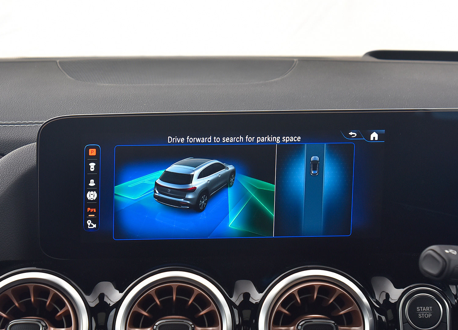 Mercedes-Benz EQA Price - Features, Images, Colours & Reviews