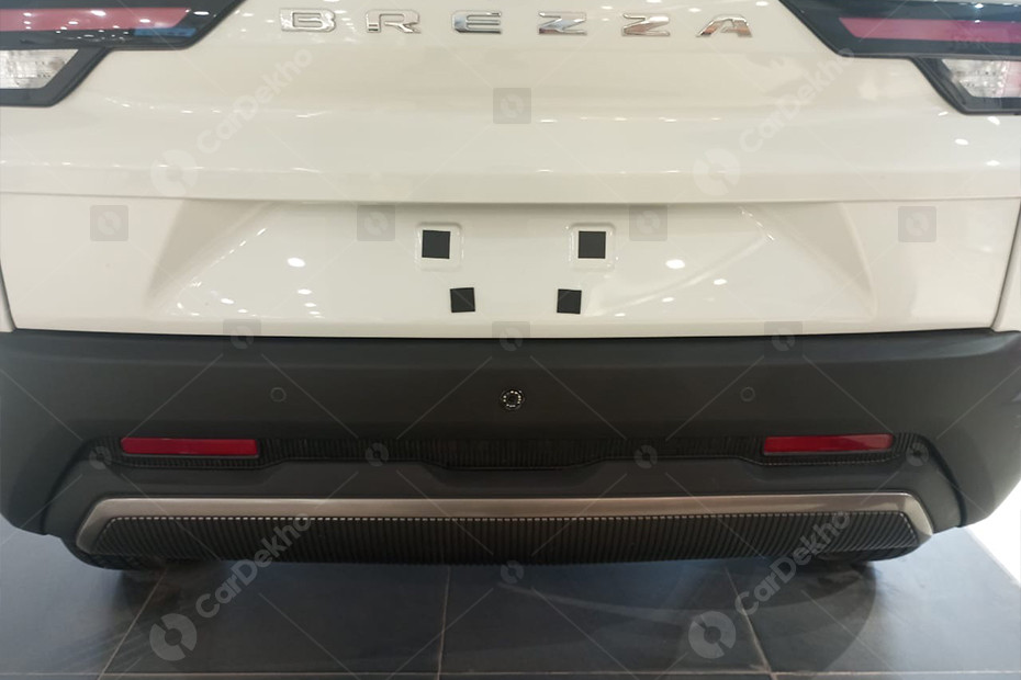 Maruti Brezza Urbano Edition Detailed In 7 Real-life Images | CarDekho.com