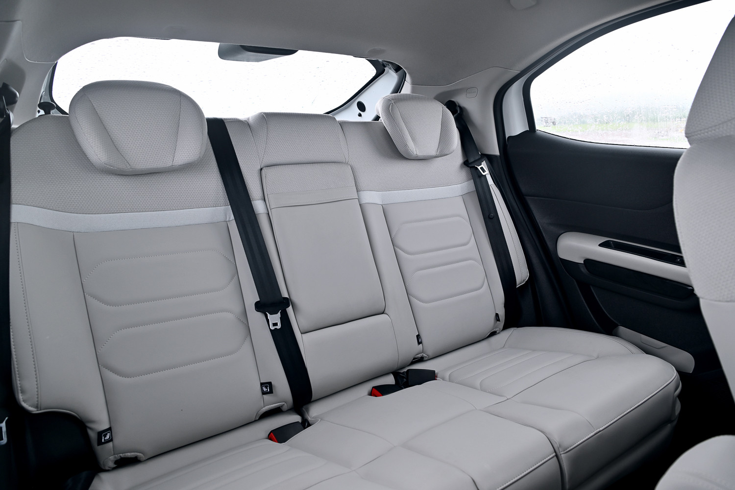 Citroen Basalt SUV Coupe: Pros And Cons | CarDekho.com