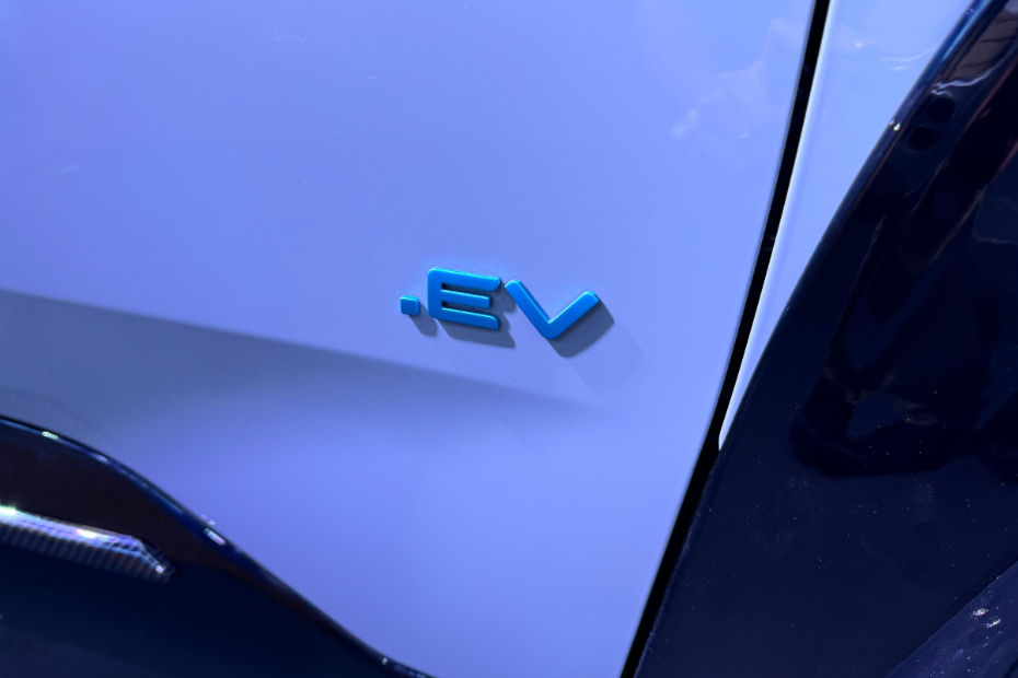 Tata Curvv EV Exterior Explained In 15 Real-life Images | CarDekho.com