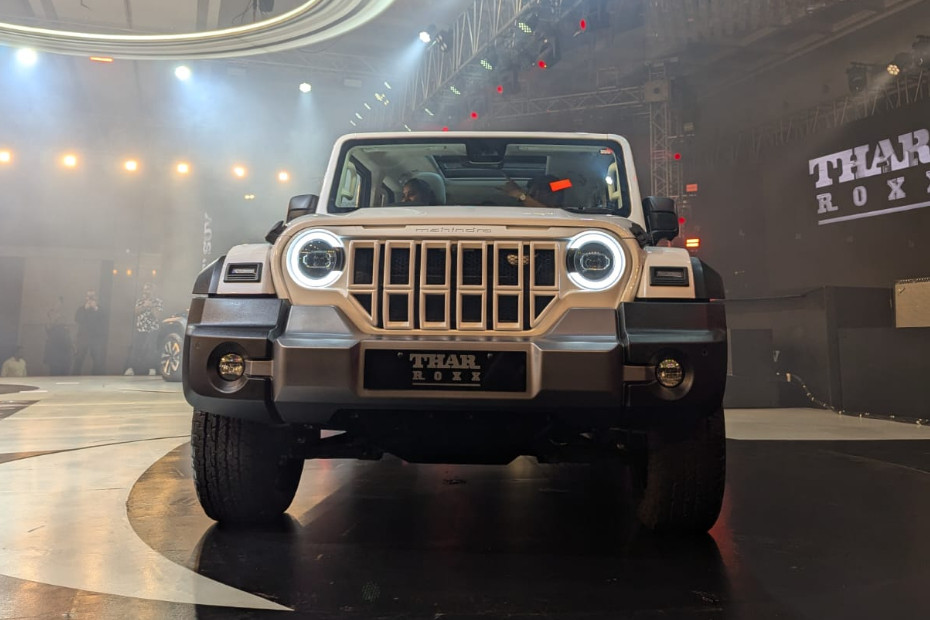 5-door Mahindra Thar Roxx Launched, Full Price List Revealed | CarDekho.com