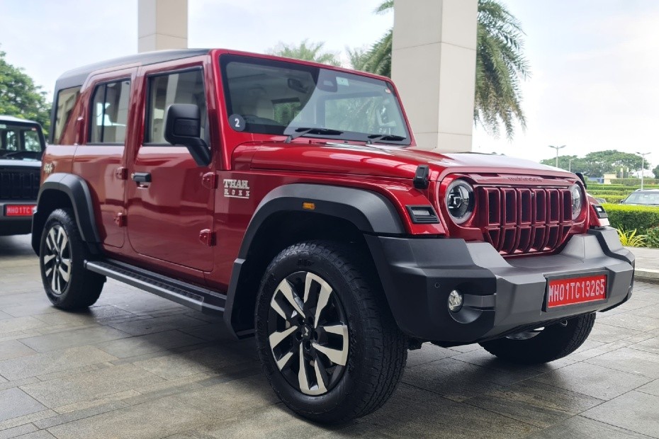 5 Door Mahindra Thar Roxx Variant-wise Colour Options Explained ...