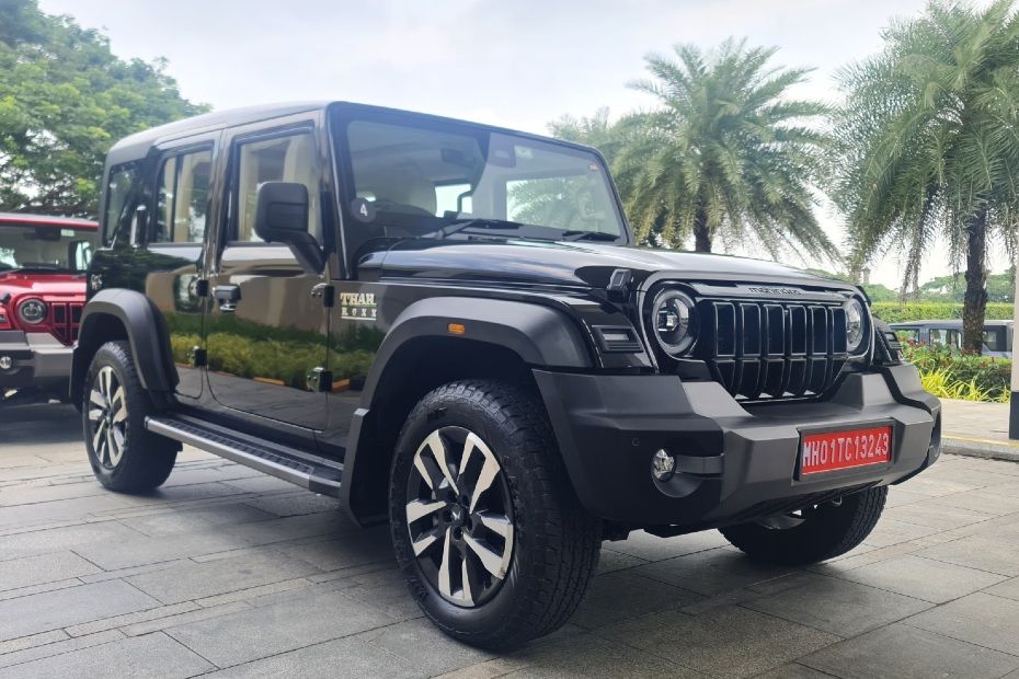 5 Door Mahindra Thar Roxx Variant-wise Colour Options Explained ...
