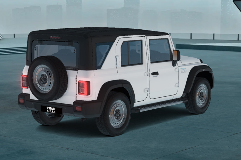 5 Door Mahindra Thar Roxx MX1 Base Variant Detailed In 10 Images ...